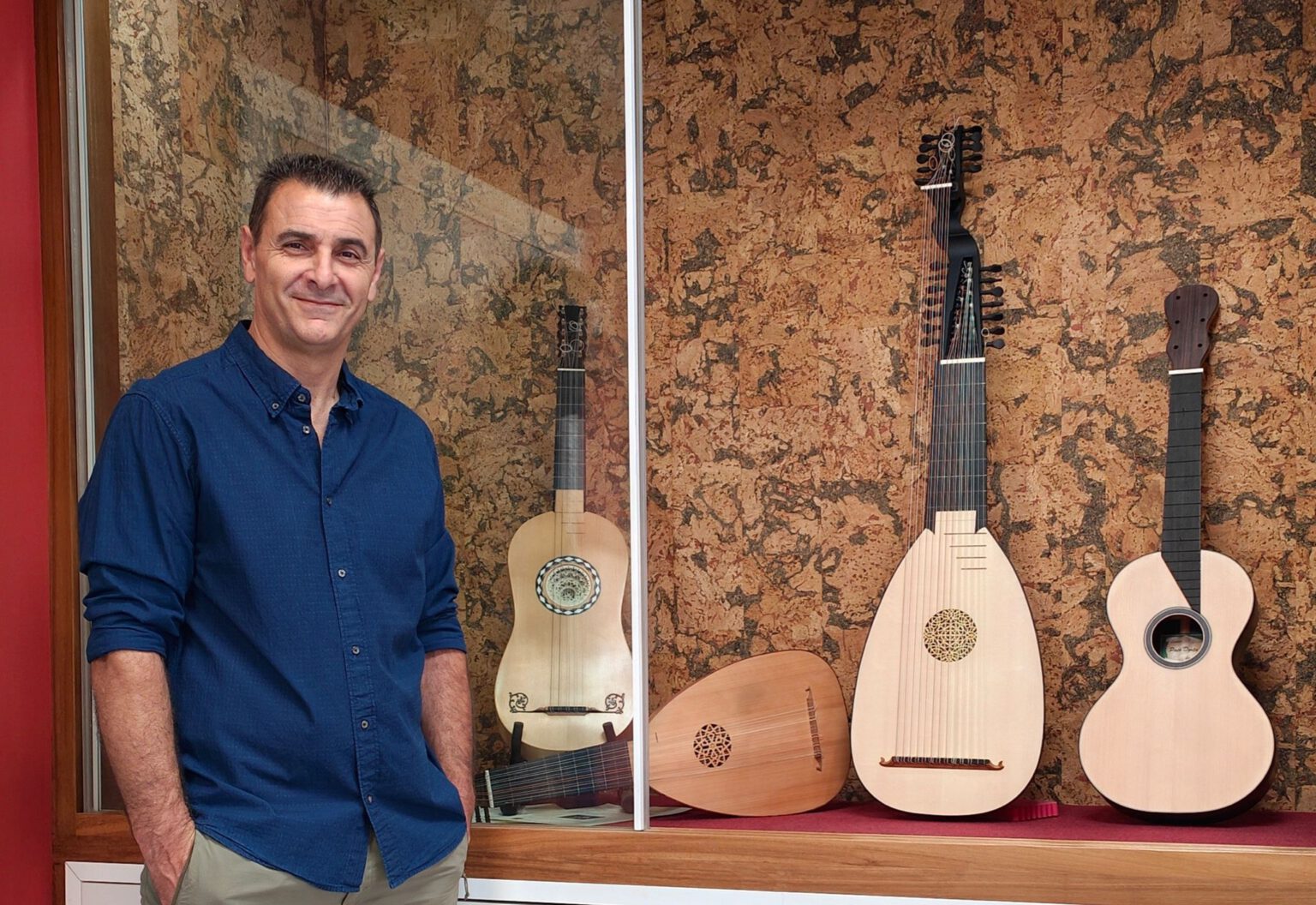 ‘Madera de luthier’, la nueva obra que nos adentra en el trabajo del ...